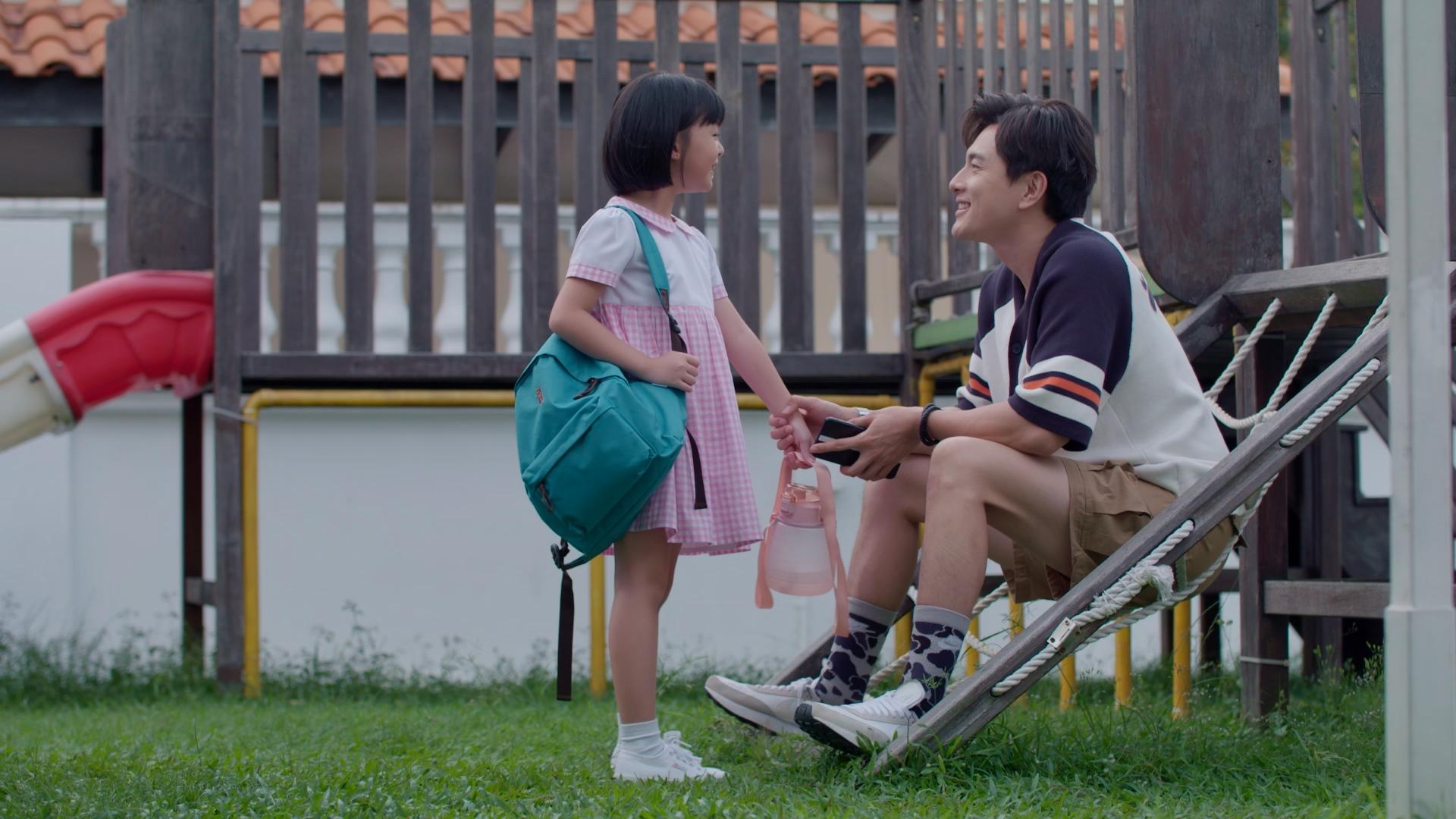 坠海救援戏 陈楚寰反被包勋评掐脖子 | 联合早报