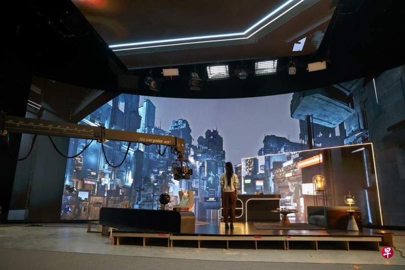 虚拟摄影棚 穿越虚实以假乱真 | 联合早报